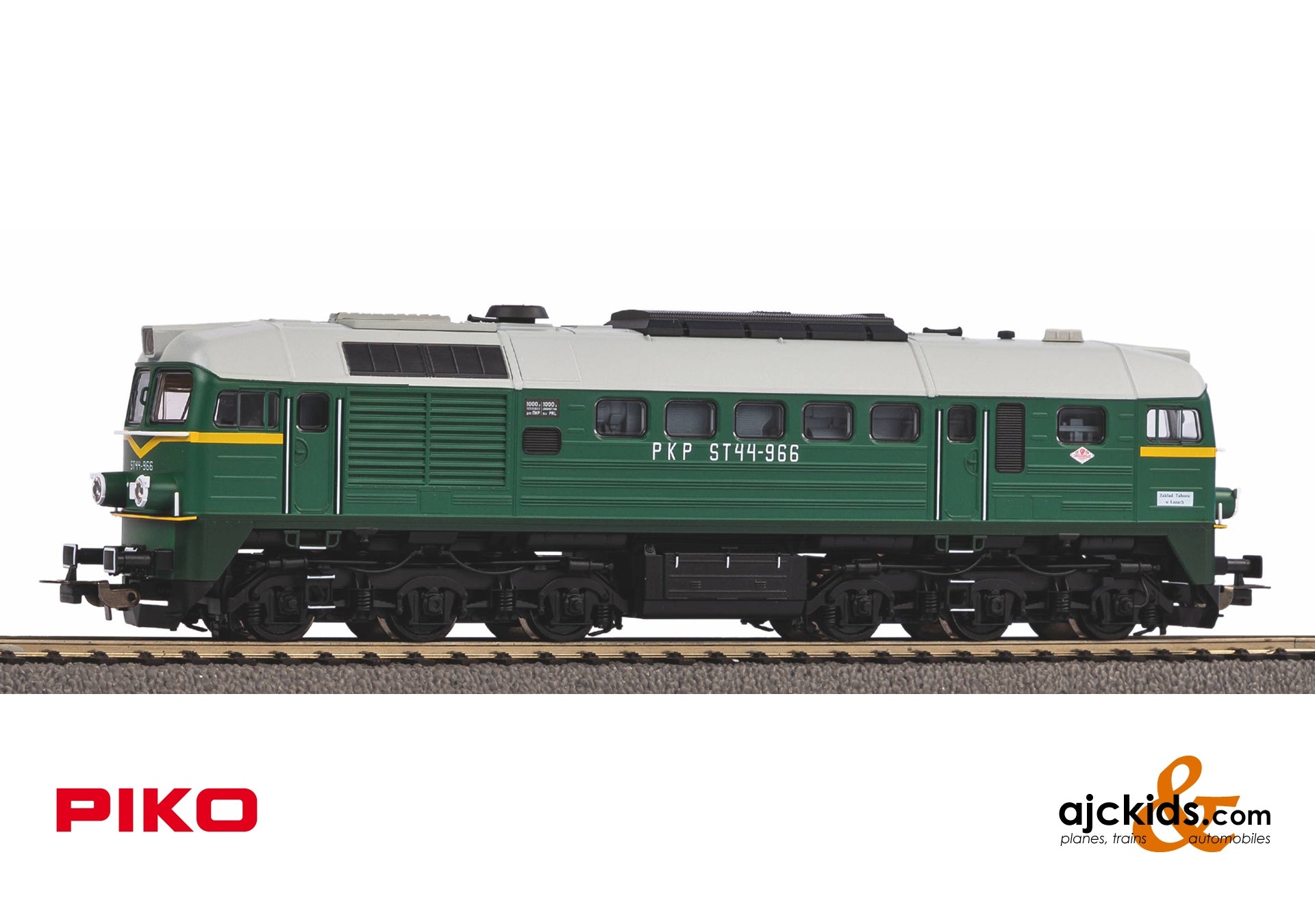 Piko 52909 at Ajckids.com, ST44 Diesel Locomotive PKP IV