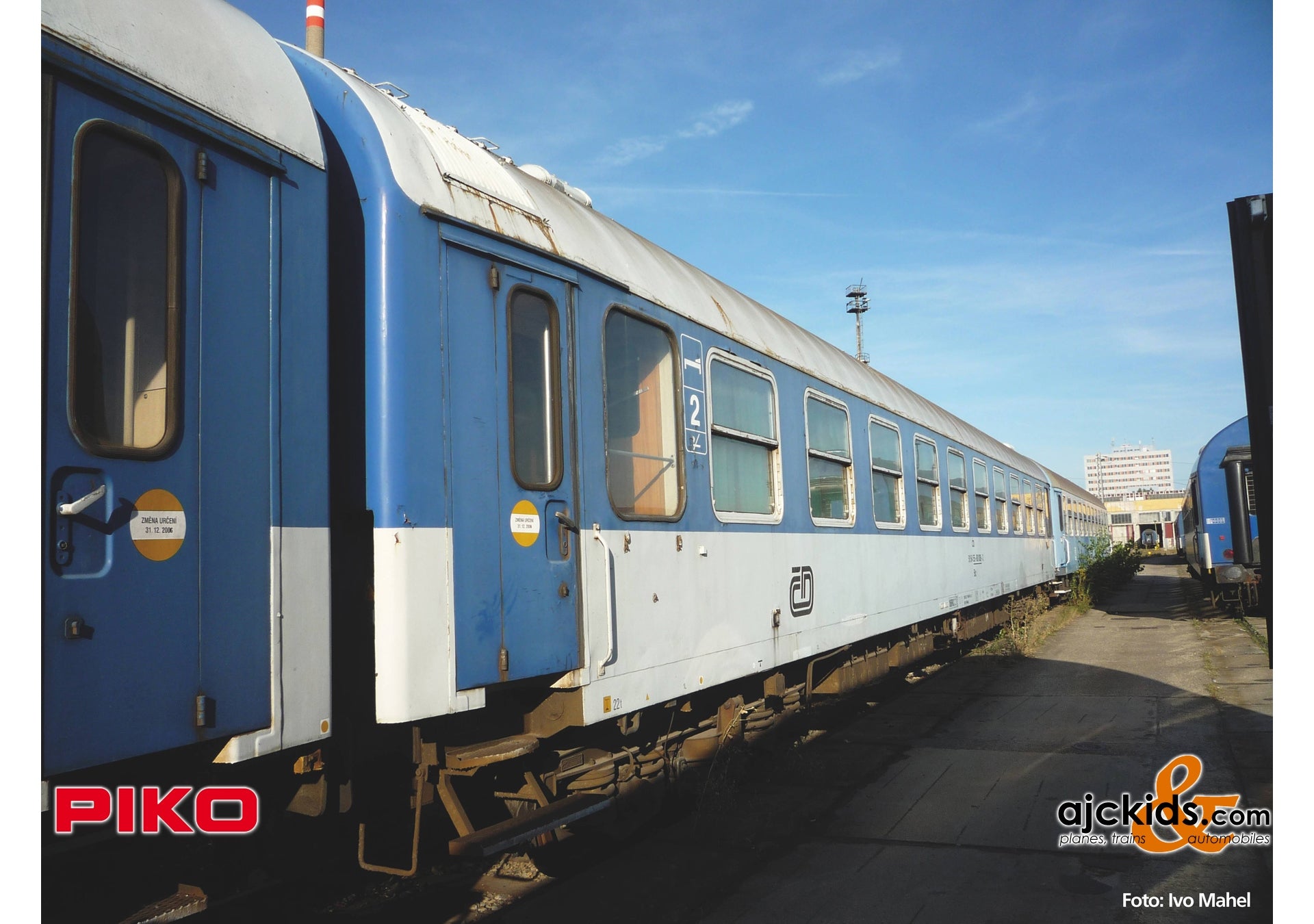 Piko 58557: Sleeping Car SZD/CSD III-IV – Ajckids