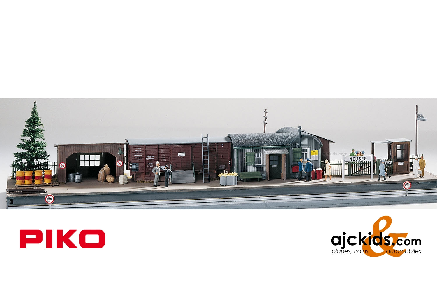 Piko 61112 at Ajckids.com, Suburban Station