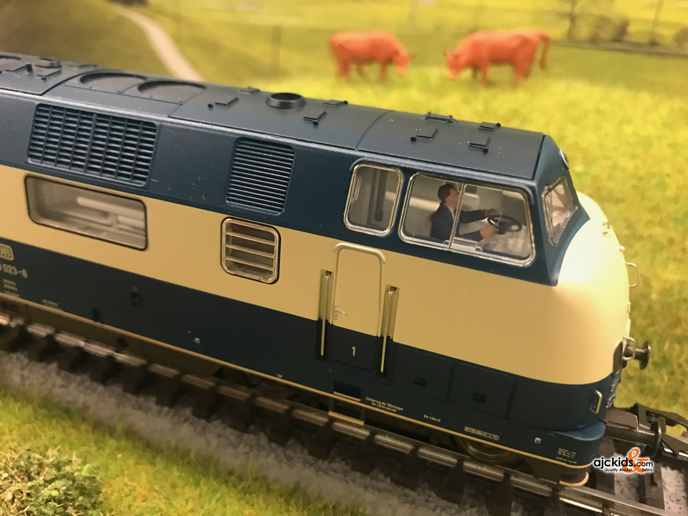 Marklin 37807 Class V 200.0 Diesel Locomotive – Ajckids